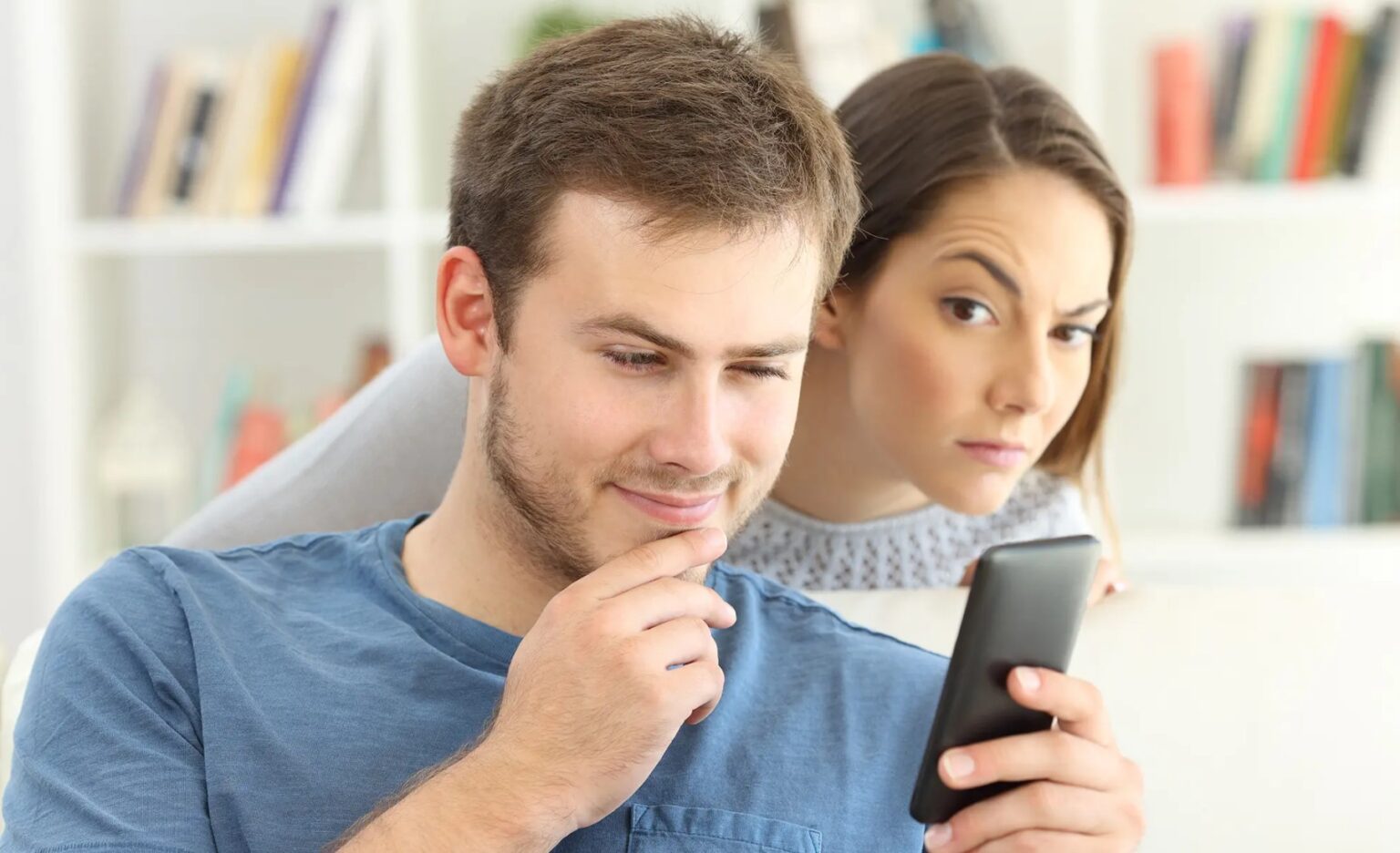 How to Catch a Cheating Boyfriend: A Comprehensive Guide 2025 - EchoSpy